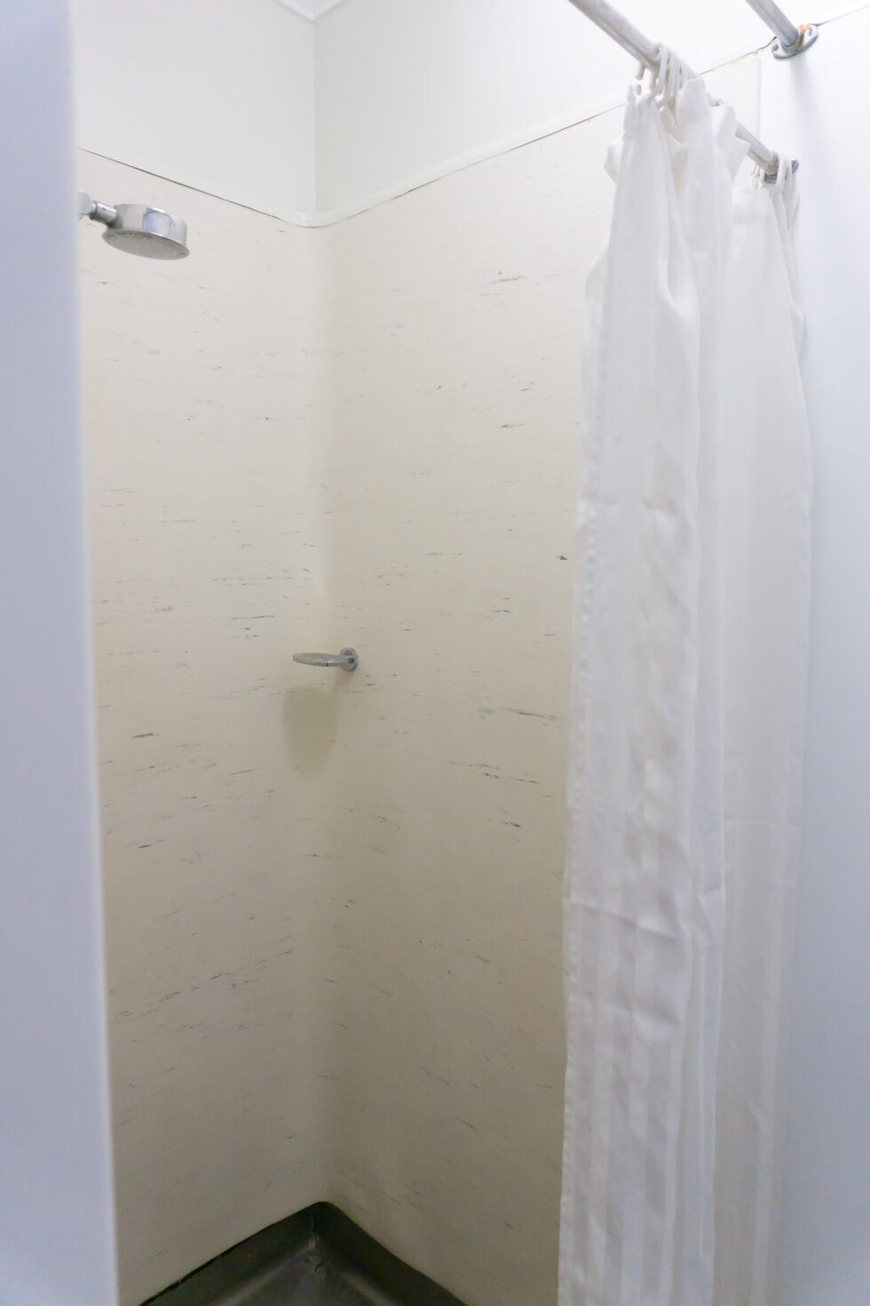 Affordable Accommodation - Hides Hotel